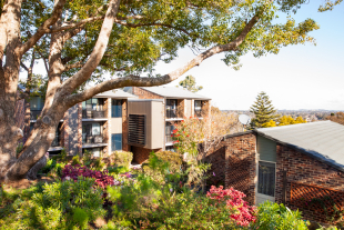 Porter Lodge Residential Care, Minto NSW - retirement real estate ...