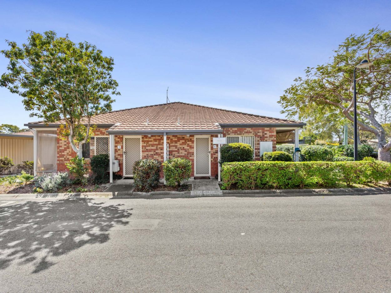 Affordable Independent Retirement Rental, Beachmere QLD - retirement ...